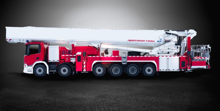 世界のドヤ顔最先端はしご車3選！ | 生まれ変わっても消防士！